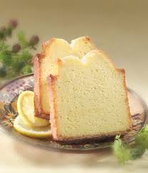Sweet Street Lemon Glazed Pullman Cake – Box of 2 Pieces (18) Slice/Pi